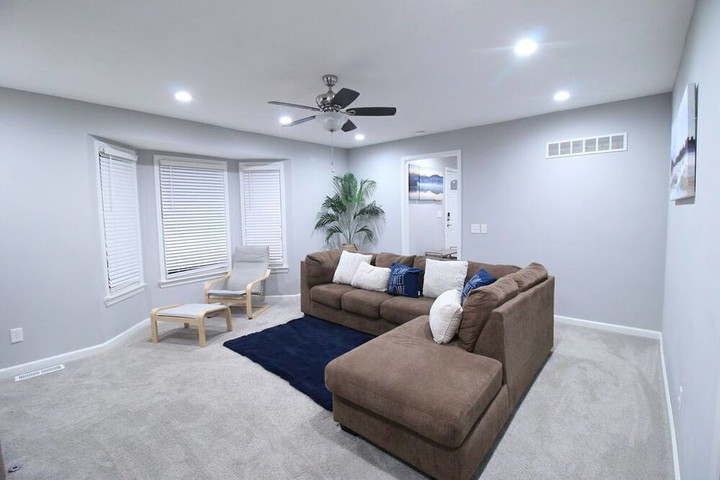 Family Friendly, Near City Market, Fenced Yard, W&d - Shawnee, KS