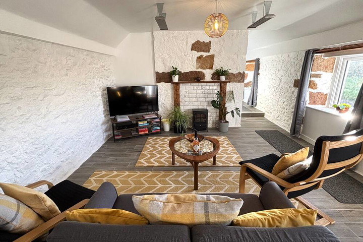 Excellent 2 Bed Cottage In The Stunning Scottish Highlands Near Portmahomack - Moray