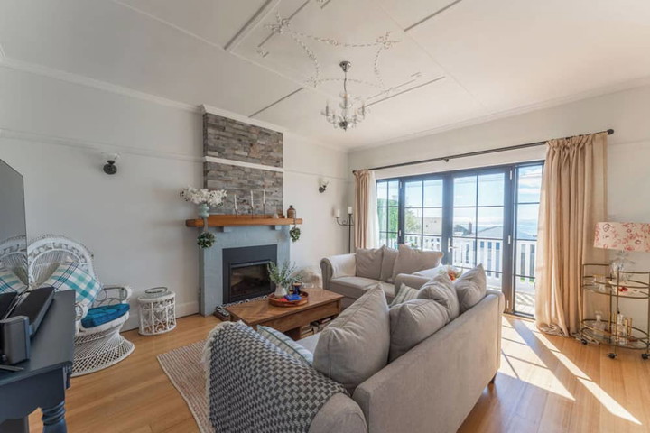Ocean Breeze - Modern Comfort With Outdoor Entertaining And Ocean Views - Somerset