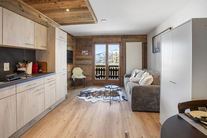Renovated Studio With Mountain Views - Sion