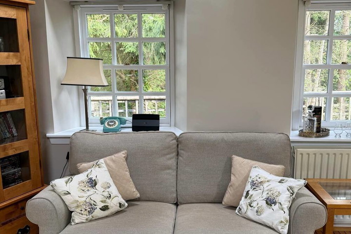 Burn Cottage - A Secluded Highland Retreat For Two - Kenmore