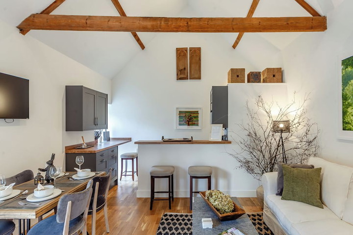 Midsummer Cottage Retreat - Shepton Mallet