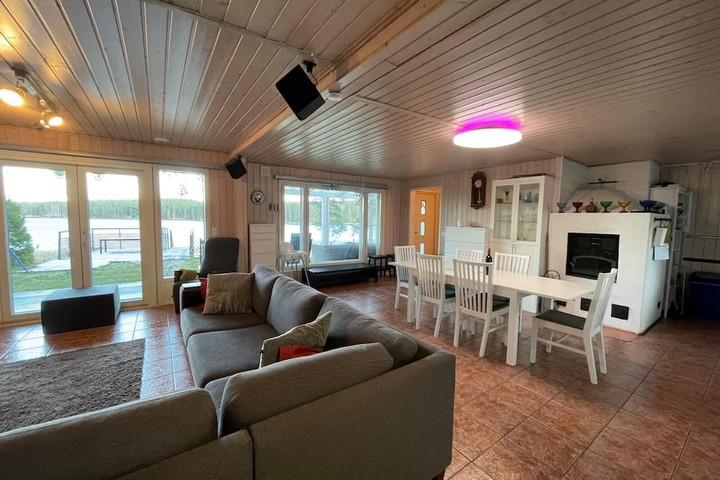 Villa Purnukka Premium Lakeside Villa In Kuopio With Lakeside Sauna & Hot Tub - Kuopio