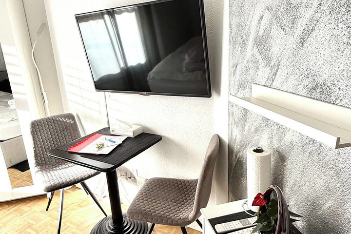 Studio In The Center, With Pool And Sauna, 400 Mt From The Ski Lifts - Silvaplana