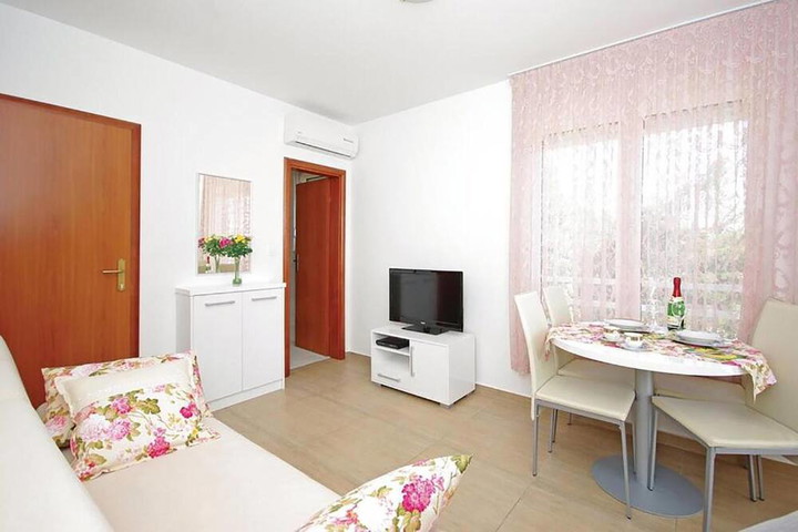 Lovely Apartment In Brela With Wifi - Brela