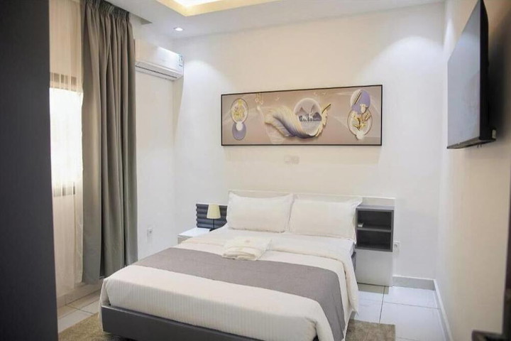 Aj3 Luxury Home : Appartement Supérieur Avec Balcon - Yaoundé