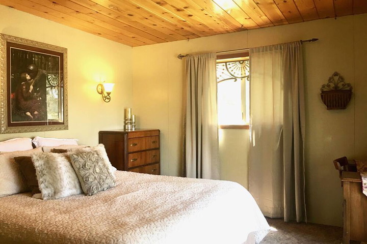 Pet &. Family Treehouse Style Cabin In Woods- Come Experience Fall - Julian, CA