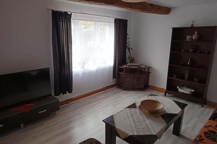 Charming Villa With Ac, Barbecue And Pool  In Peaceful Kramolin - Bulgarien