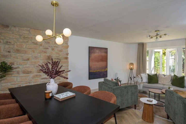 Modern Home On Edge Of Cotswolds, Private Parking - Tewkesbury
