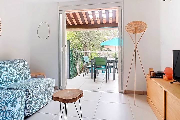 Appartement Avec Terrasse Proche De La Mer - La Ciotat