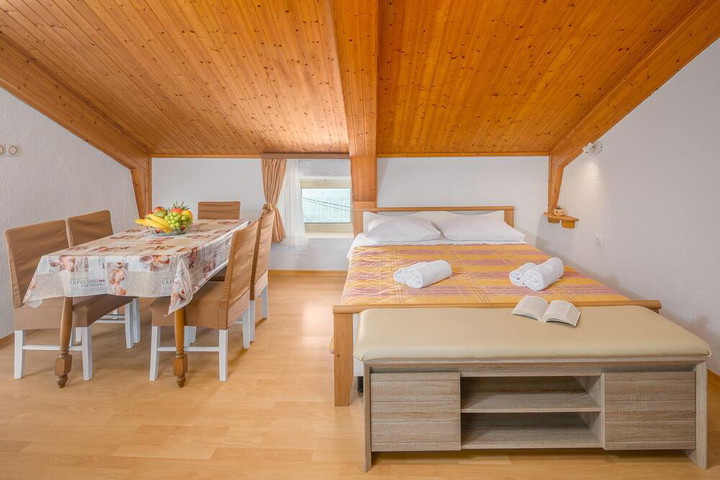1 Bedroom Beautiful Apartment In Zambratija - Umag