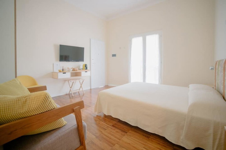 Fiordarancio Is The Guest House You Were Looking For, Located In A Fantastic Position Right Above The Beaches Of Fegina. The Room Offers You A Private Outdoor Space, Double Bed, Private Bathroom And Air Conditioning. It Is Also Possible To Book Room 102 - Monterosso al Mare