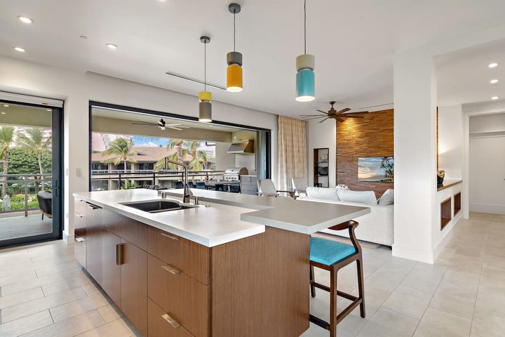 Maui Resort Rentals: Luana Garden Villas 14c Modern 3br Villa At Kaanapalis Newest Luxury Residences! - Hawaii