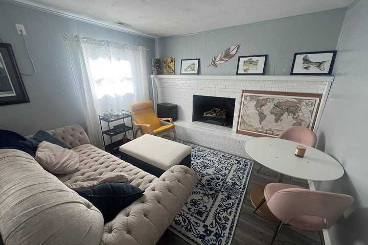 Charming 1-bedroom In-law Suite With Functional Kitchen In Pleasant Portsmouth - Norfolk, VA
