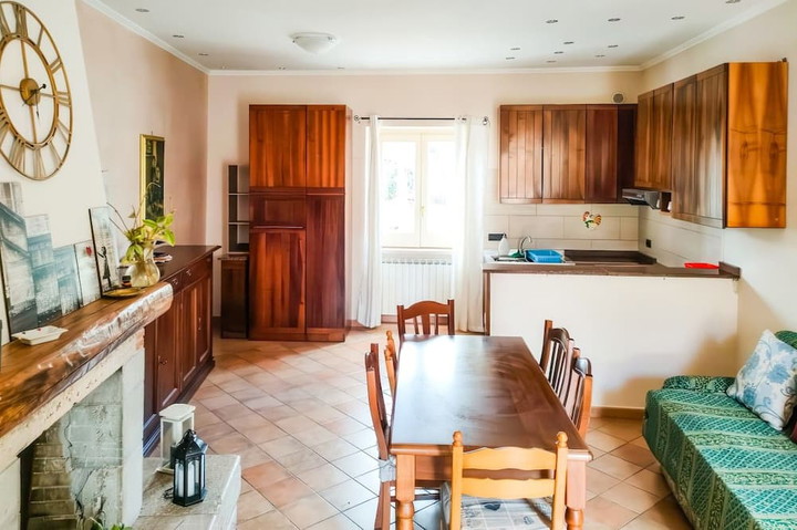 Large Family Vacation Home - Avellino