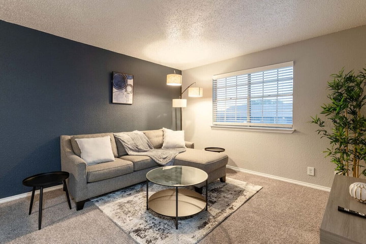 Arlington 1br | At&t, Globe Life, 6 Flags, Parking - Bedford, TX