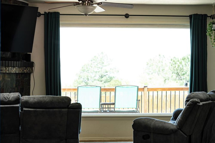 4-bed Pet-friendly Home Near Balloon Fiesta Park W/hot Tub; Mini Golf; Fire-pit! - Albuquerque, NM