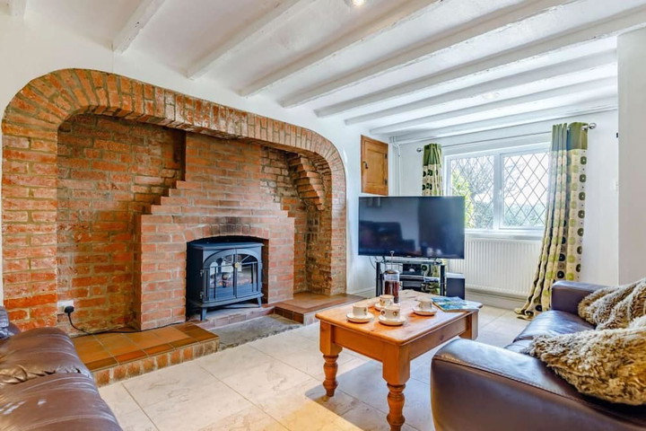 2 Bed In Ashbourne (Oc-82579) - Leicestershire