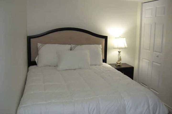 Beautiful 2-bedroom Guest Home In Guelph - Ontário