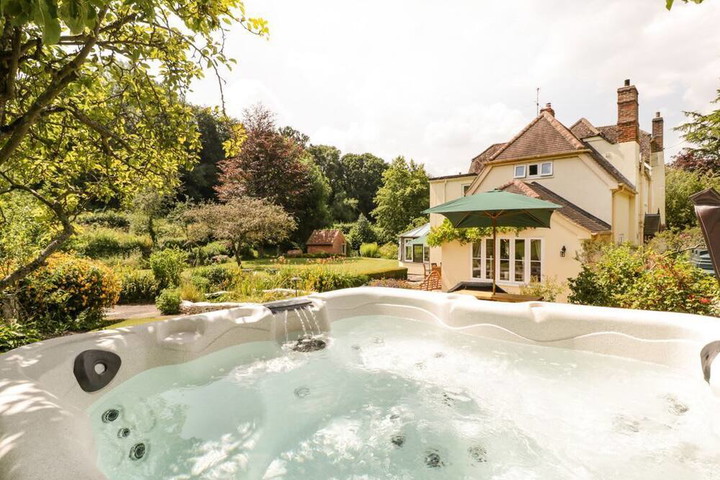 Valley House, Devizes - Devizes