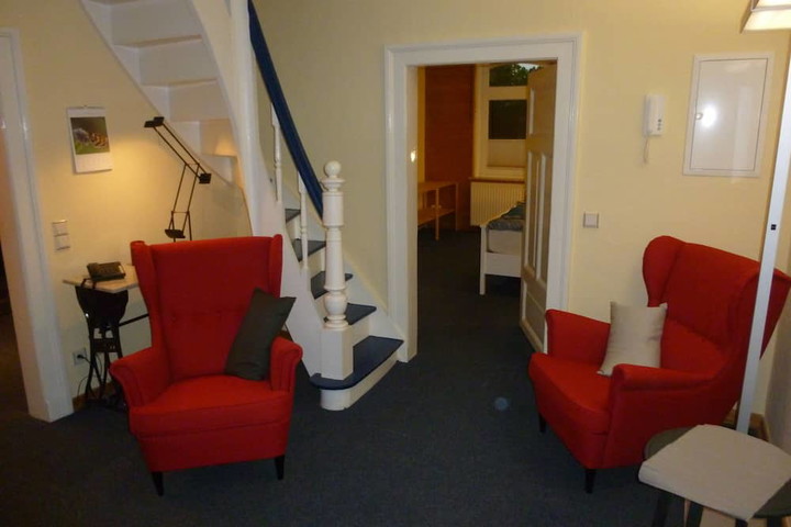 "The Old Heroes Flat" - Bergen