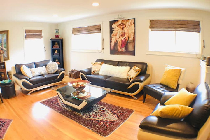 2bd Unit In Best And Safe Neighborhood Near Downtown - Federal Way, WA