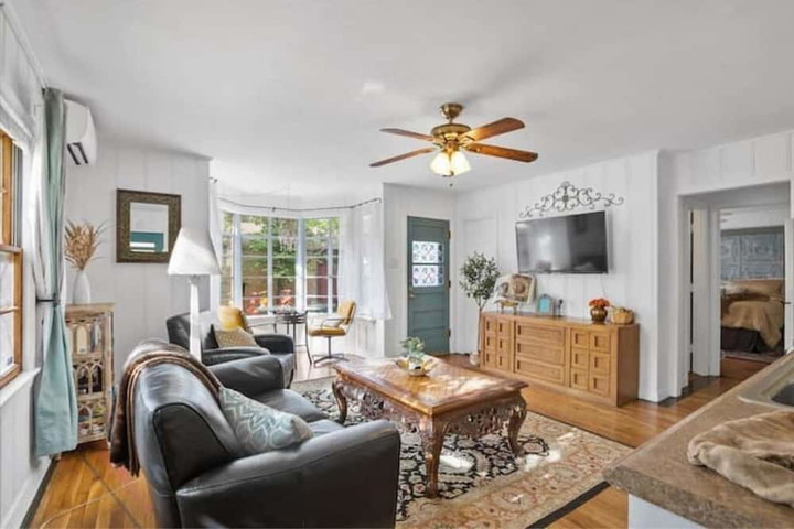 Take Me To Italy! An Oasis Of Luxury In Central Lubbock - Lubbock, TX