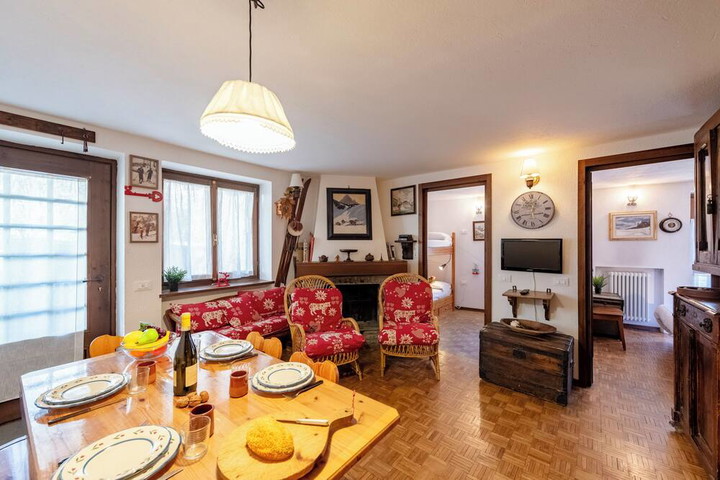 Graceful Apartment In Courmayeur, Courmayeur, Italy - Courmayeur