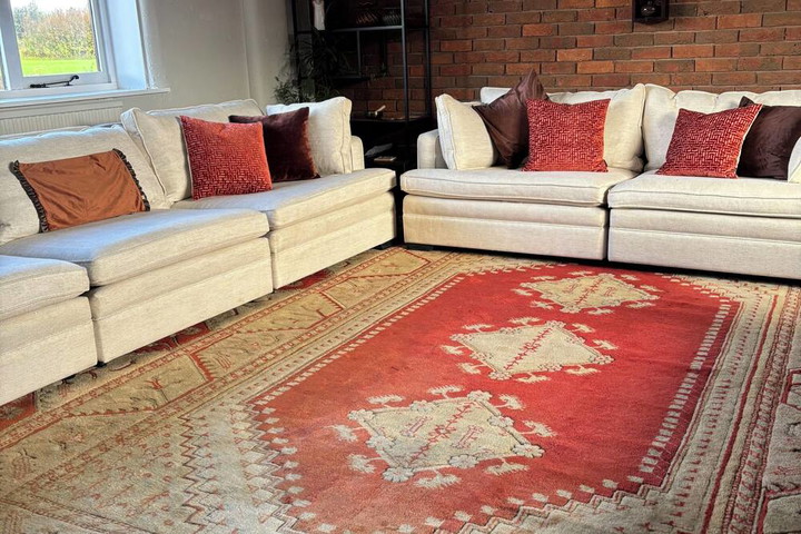 Stylish Farmhouse Perfect Retreat/families. Sleeps 10. Near Manchester Airport. - Knutsford