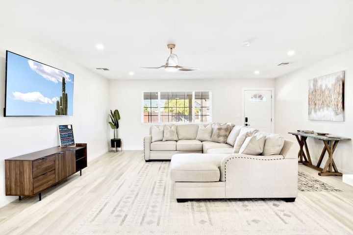 Stylish & Modern Sun City Retreat Near Westgate! - Sun City, AZ