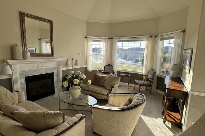 Idaho Falls 6bed4bath Exquisite Home - Idaho Falls, ID
