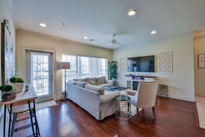 Houndstooth Hideaway-book For Football! Pool & Workout Facilities - Tuscaloosa, AL