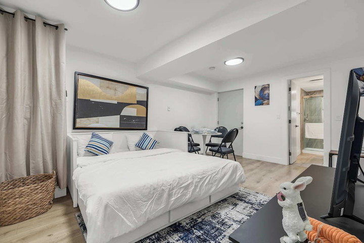 Bunny Bliss - Lower Level, Hottub, Firepit,theatre - Langley
