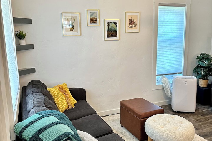 The Basecamp - All You Need In One Cute House! No Cleaning Fee! - Sturgis, SD