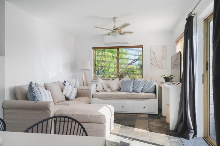 Oceanview Lodge By Peppy Beach Retreats® (5 Adults), Lodge - 번버리