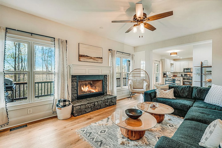 Xl Modern Mtn Retreat! Mtn Views Gamerm, 6 Rooms, Firepit, Close To Dwtn Hot Tub - Blue Ridge, GA