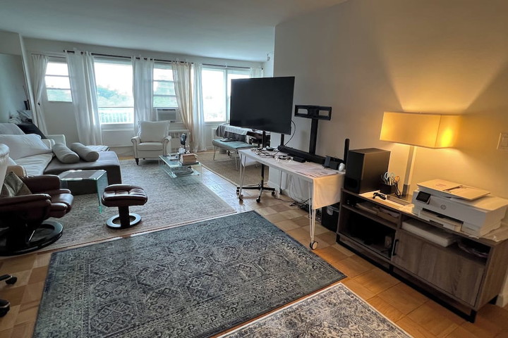 Chic 1300sqf Luxury Apartment Residence Private Building In Riverdale, Pool&gym - État de New York