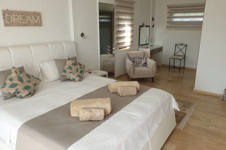 Luxury Villa, Private Pool, Beautiful Gardens, Stunning Sea & Mountain Views - Kalkan