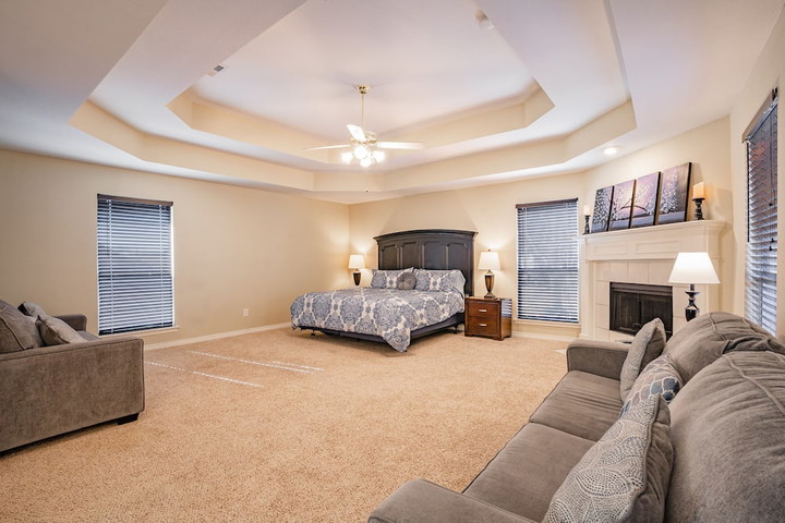 Pet-friendly 5-bedroom + Pool - McKinney, TX
