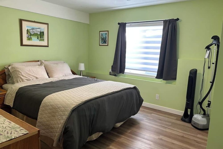 The Fawn & Feather(vacation Suite) - Kelowna