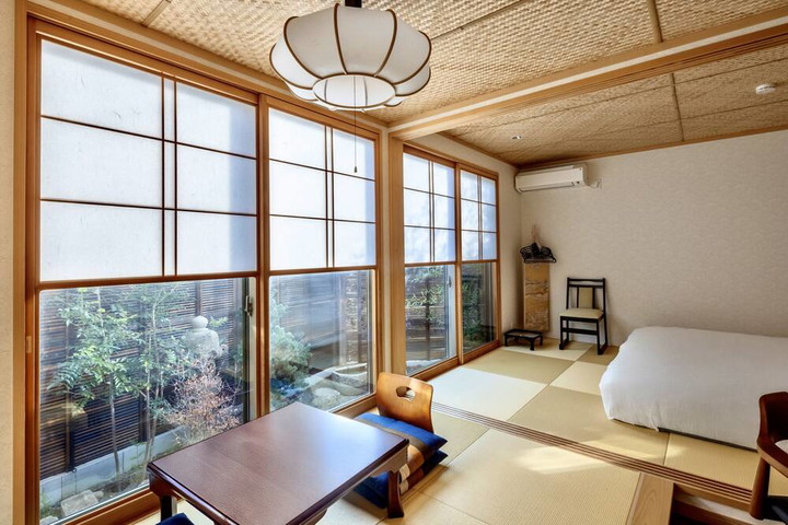 Kamogawa House- Exquisite Two-story Home With A Japanese Garden - Kyoto