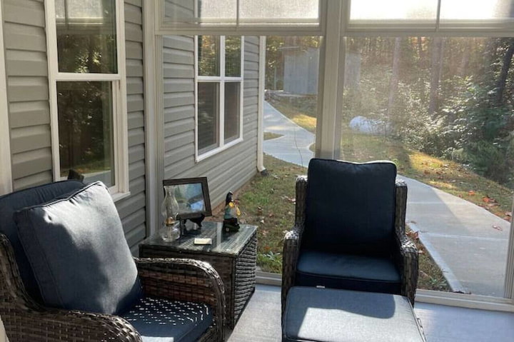 The Quiet Hollow Getaway - Dahlonega, GA