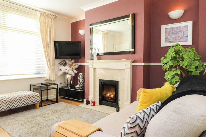 Carol Ann, Family Friendly, Country Holiday Cottage In Llandudno - Conwy