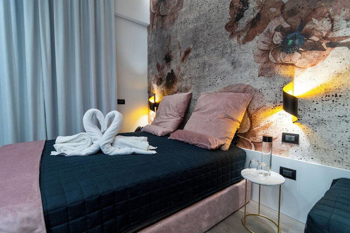 Luxury Ischia In Naples Station Train - Aversa