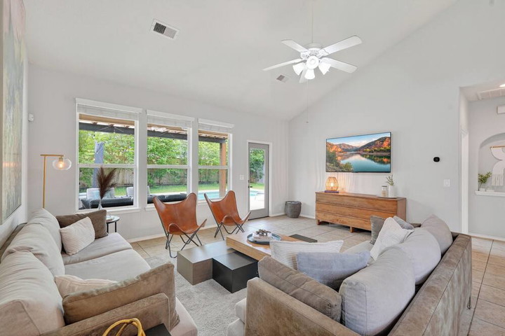 Family Friendly W/ Beautiful Pool, Spa, And Bbq Terrace! - The Woodlands, TX
