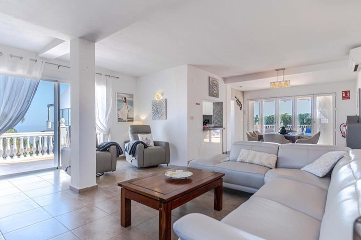 Wunderschöne Villa Mit Privatem Swimmingpool - Salobreña