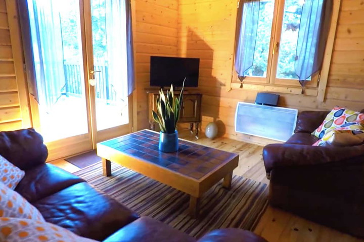Chalet "Beaubois" Dans La Belle Ville Historique De Formiguères - Hiver & Eté - (6 Personnes) - Formiguères