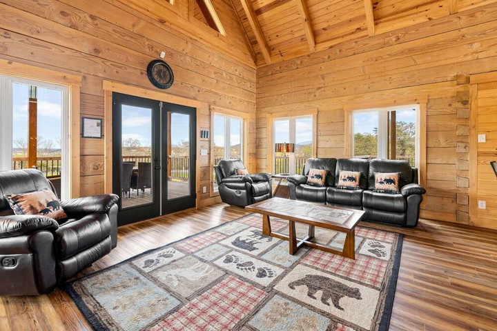 Spacious Cabin, Sleep 22, Hot Tub, Game, Theatre, View - Townsend, TN