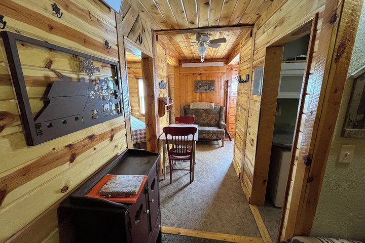 Mountain Peaks Inn, Elkhorn Mountain Suite, Downtown Hill City - Mount Rushmore National Memorial