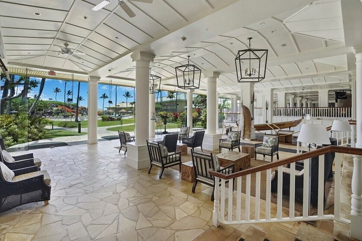 Beachfront Resort Restaurants On Site, Ocean & Pool Views! - Kauai, HI